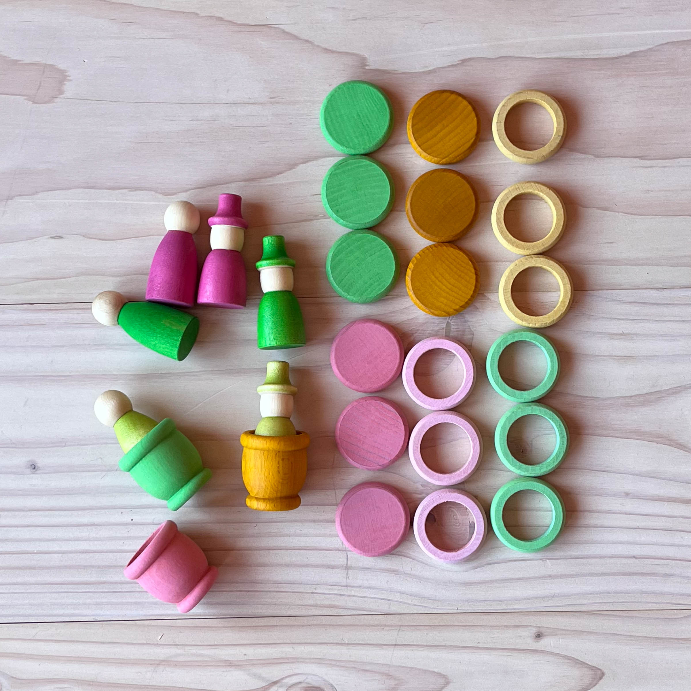 Grapat Holzfiguren-Set "Aquamarina Spring" kaufen – KOKOMOO